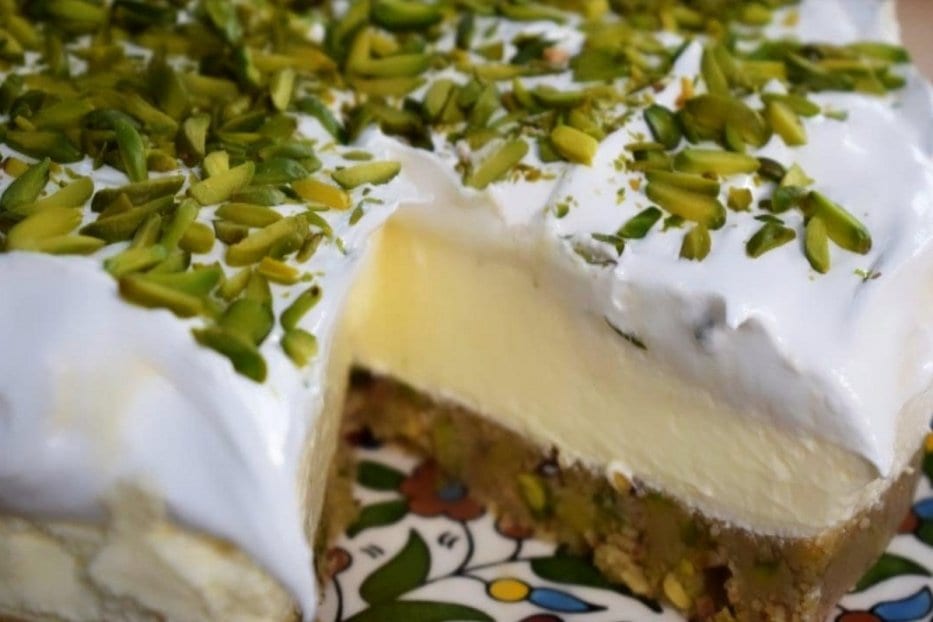 Cheesecake de mamule com pistache – Monitor do Oriente